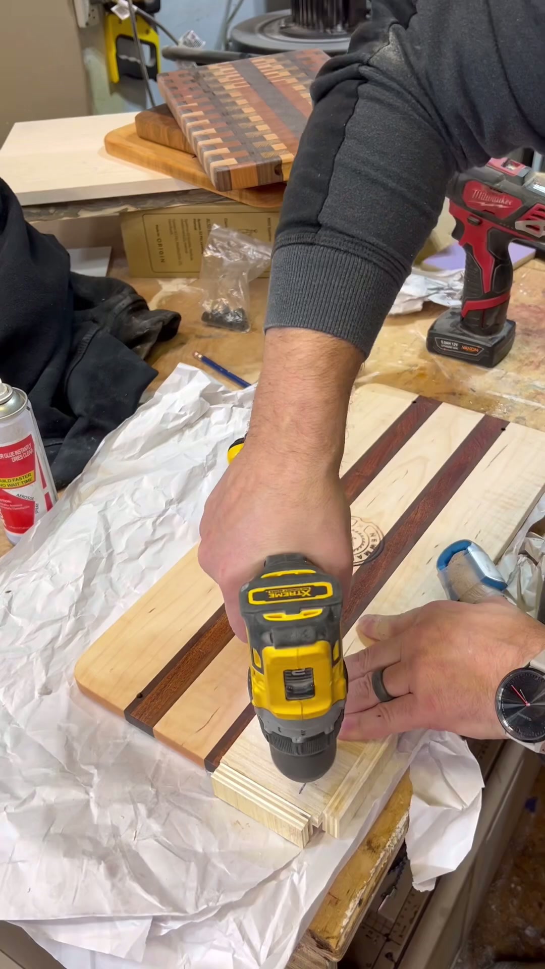 Quick and easy jig for consistent serving board feet placement #diy # ...