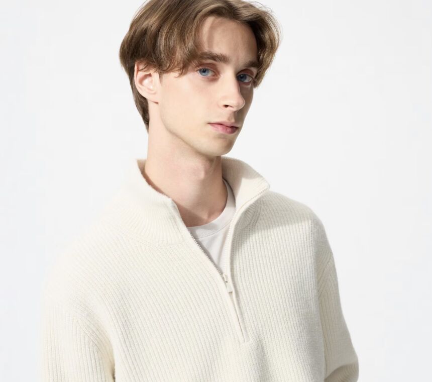 Kledingtip: UNIQLO gooit populaire quarter zip-trui nu in de korting