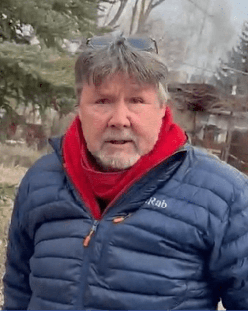 Police looking for suspect accused of threatening to kill man