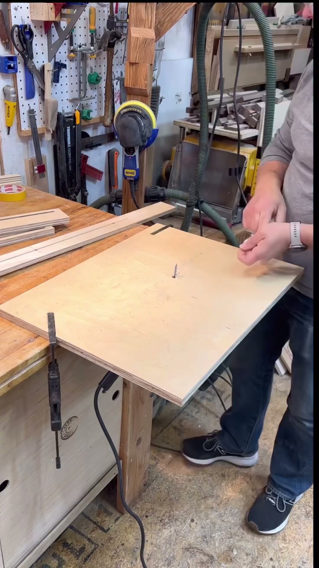 Jigsaw table jig for cutting this stock #woodworkingtools #diy #woodworking