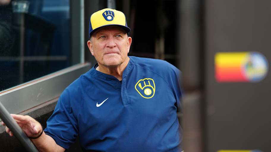 Newcomer Brandon Sproat reminds Brewers fans why Pat Murphy is the best