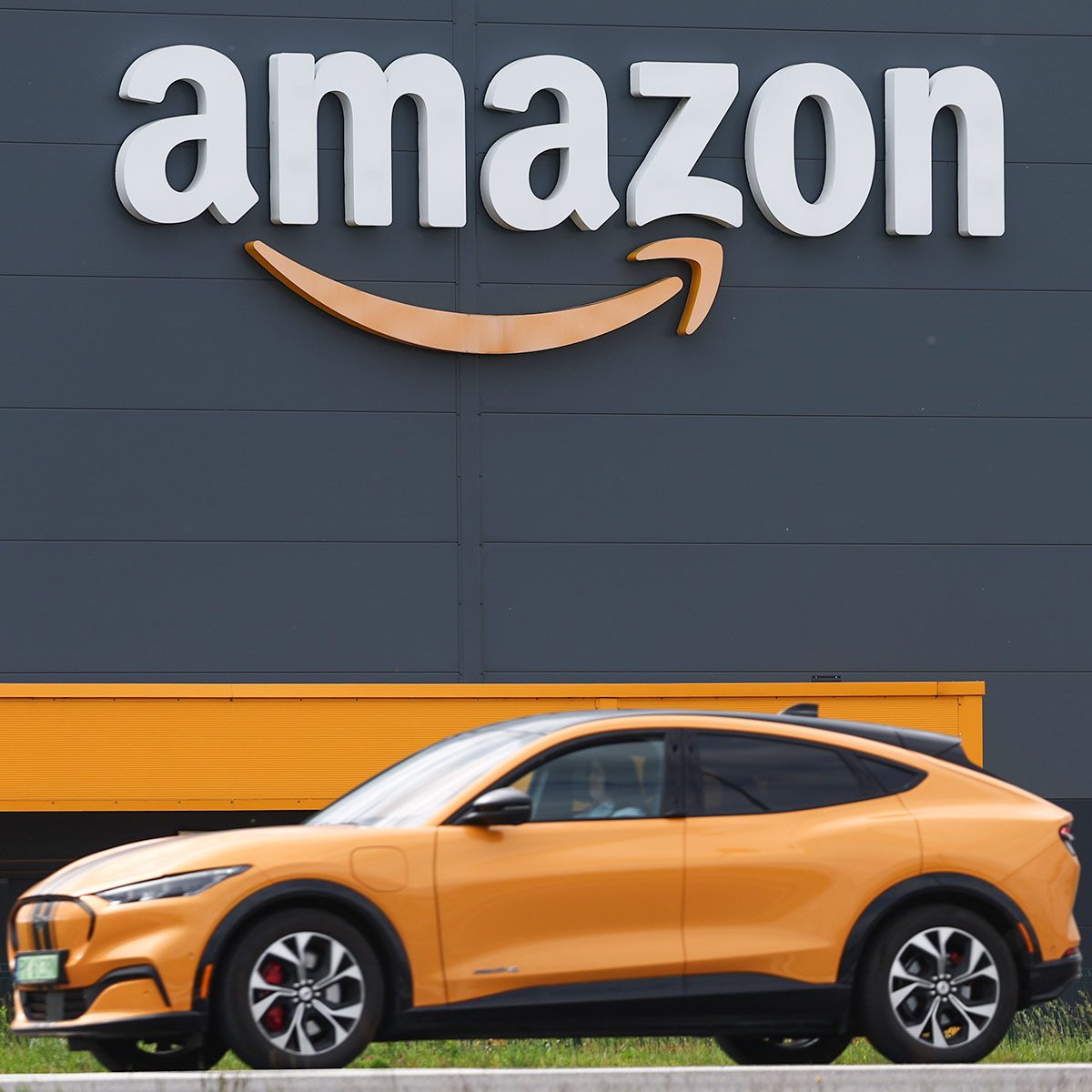 Amazon sells cars now? Here’s the fine print before you click “Buy now”