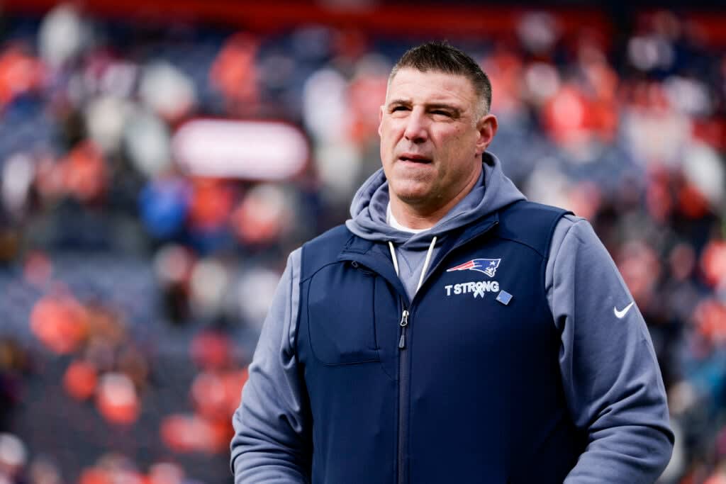 Taylor Lewan reveals why the Titans really pushed out 'daddy' Mike Vrabel