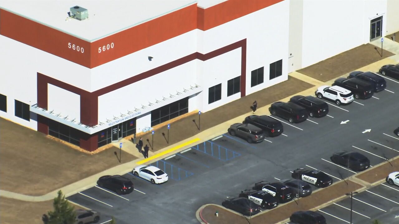 FBI conducting raid at Fulton County election hub, clerks’ office tied ...