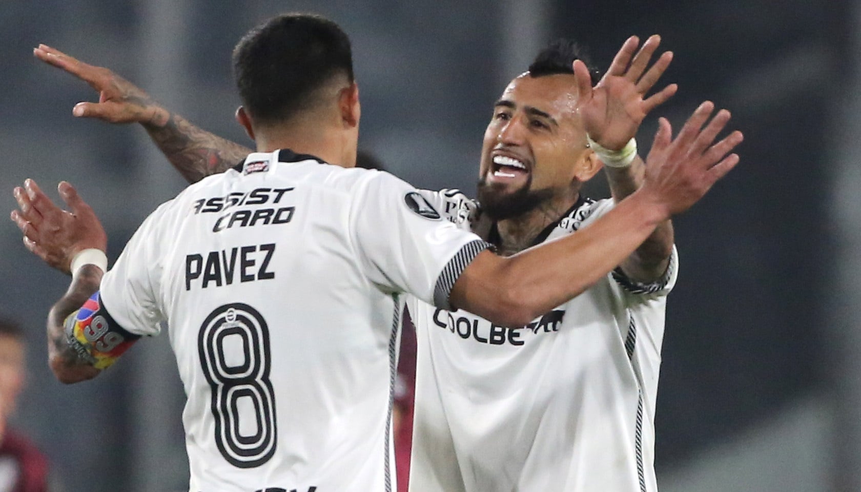 “Hermanos por siempre”: la sentida despedida de Arturo Vidal a Esteban ...