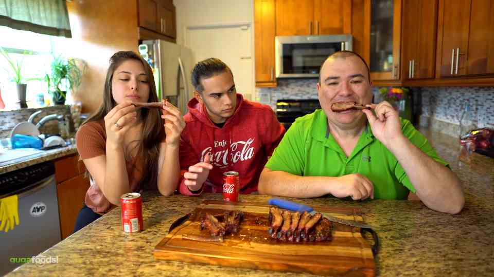 Coca-Cola ribs experiment - Smoking and BBQ Coke ribs