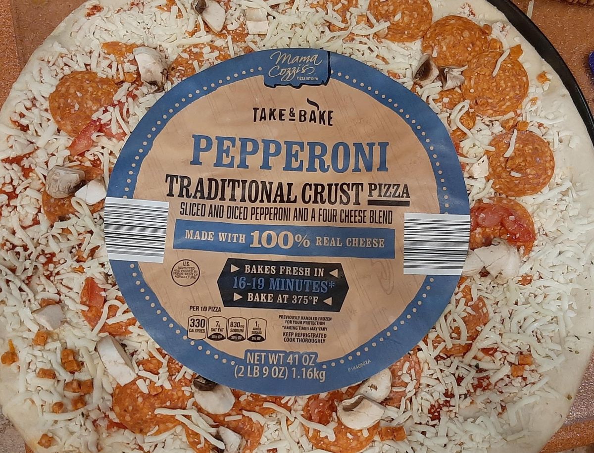 Aldi’s take-and-bake pizzas can feed your family of 4 for only $6 right now