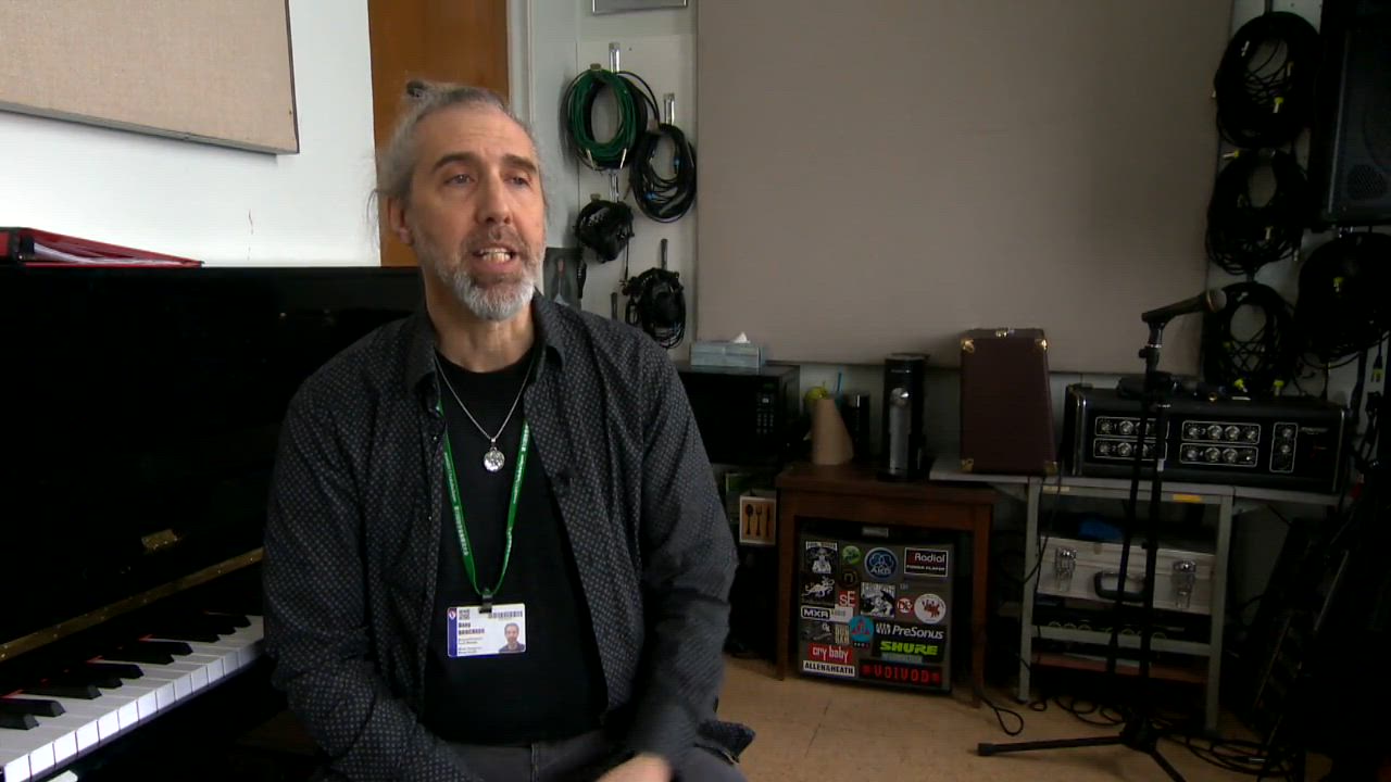 Calls to save the MUHC’s MusiArt program for psychiatric patients