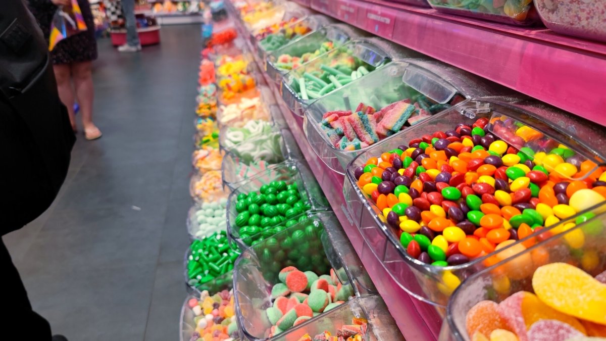 Study reveals dangers of popular candies ahead of Valentine's Day