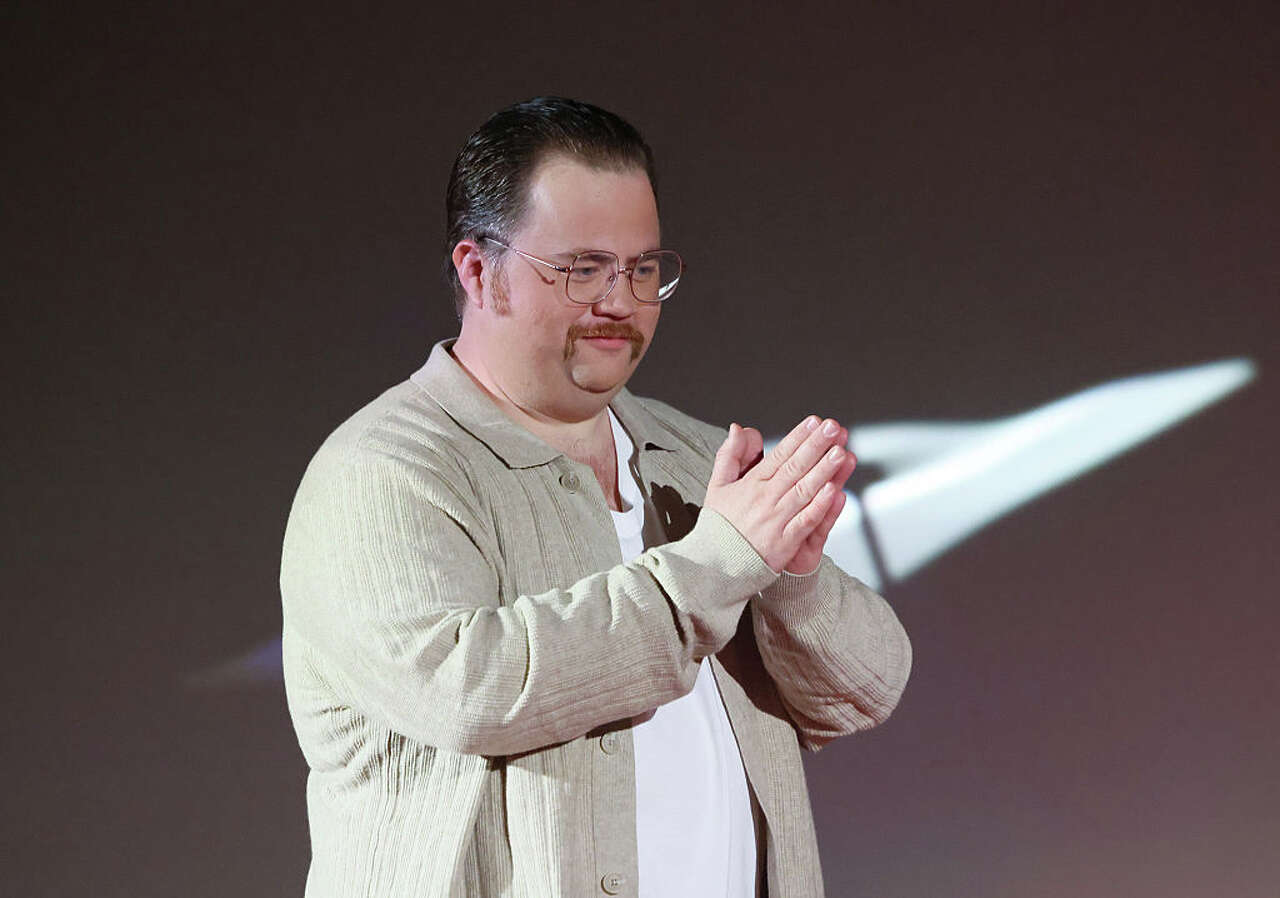 Hollywood star aims to raise $20K for Texas celeb's cancer battle