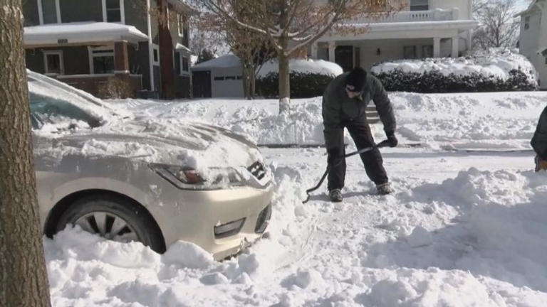 Arctic blast grips region, prompting doctors to warn of heart dangers ...