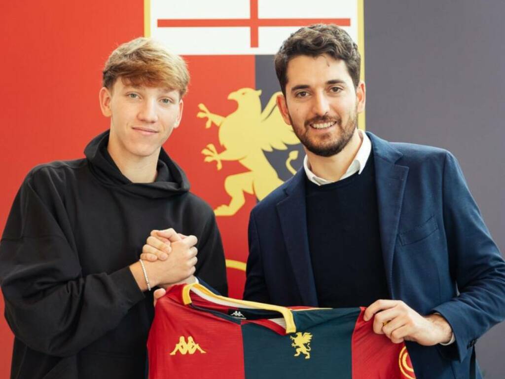 Calcio, l’Andorese Scaglione firma il suo primo contratto ...