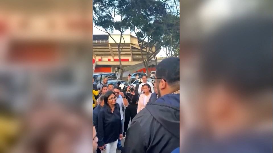 ‘Put your hand on your heart’: Students in Venezuela demand Rodríguez ...