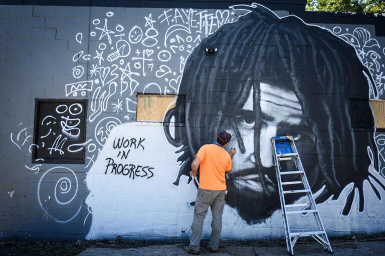 J Cole makes blunt statement about beef with Kendrick Lamar on new ...