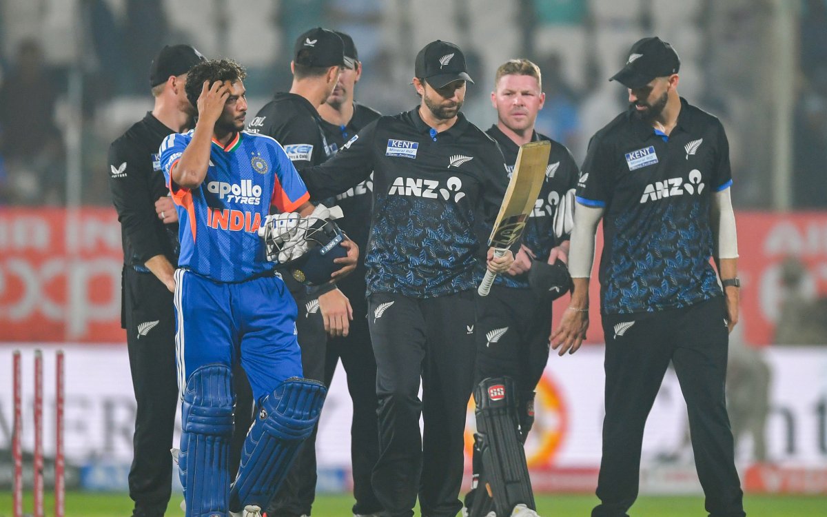 Tim Seifert, Mitchell Santner power New Zealand to 50-run win over ...