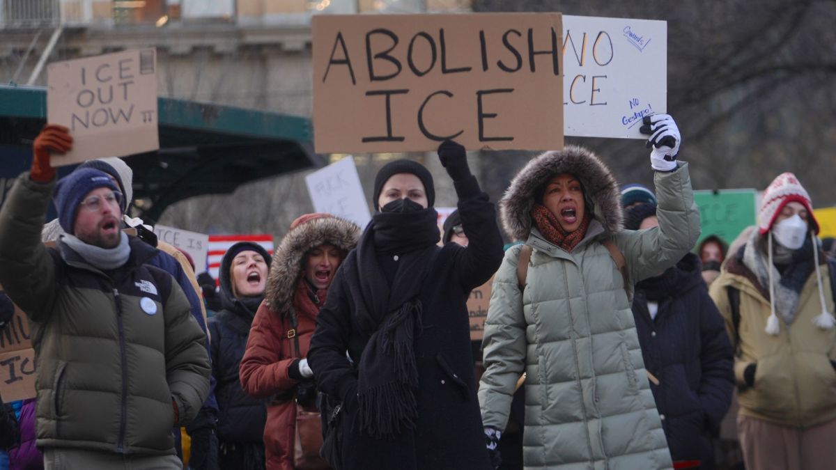 Must Read: Retailers Question How to Respond to ICE Agents, M.ph Beauty ...