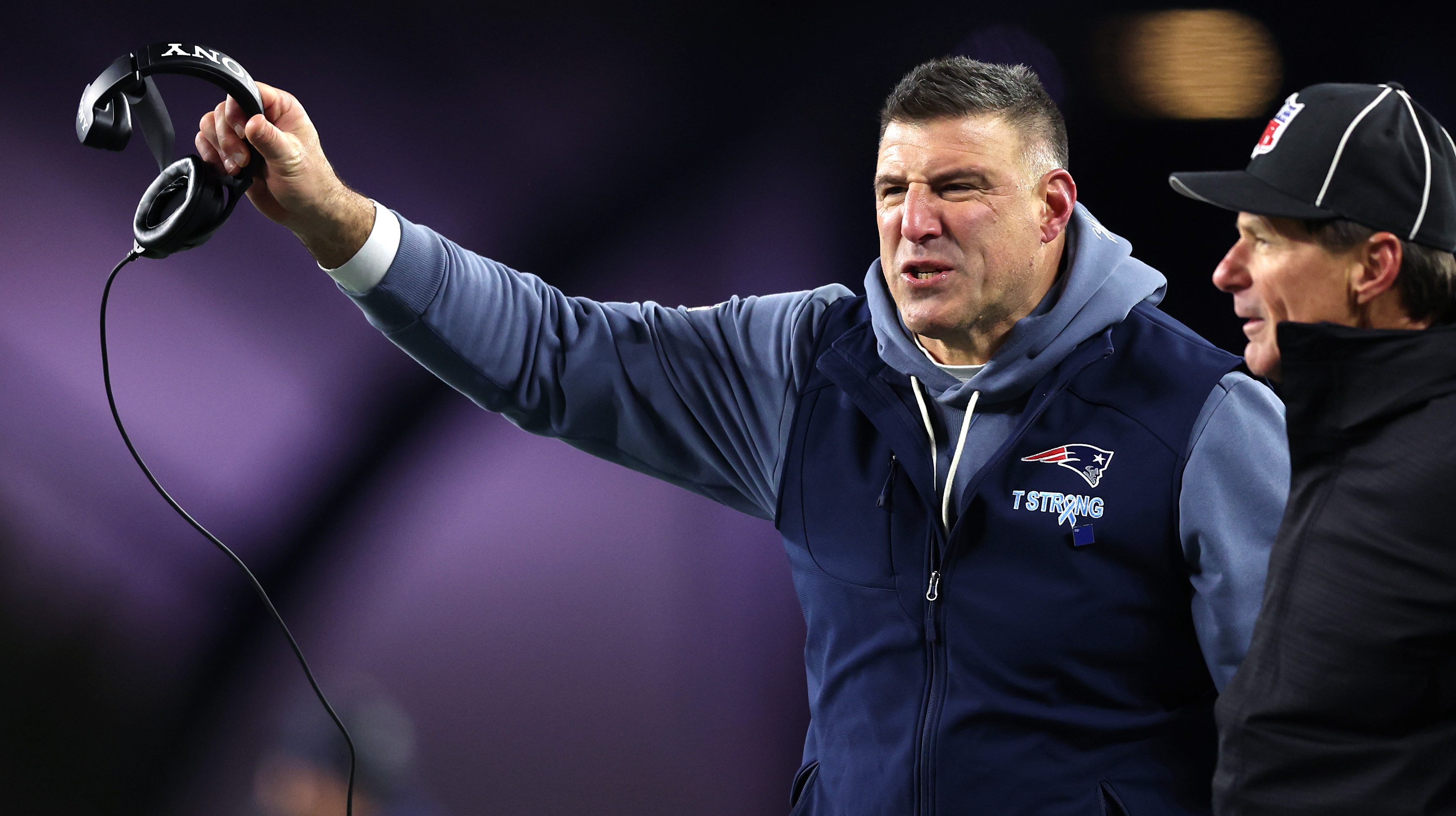 Patriots HC Mike Vrabel sends strong warning on Seahawks as Super Bowl ...