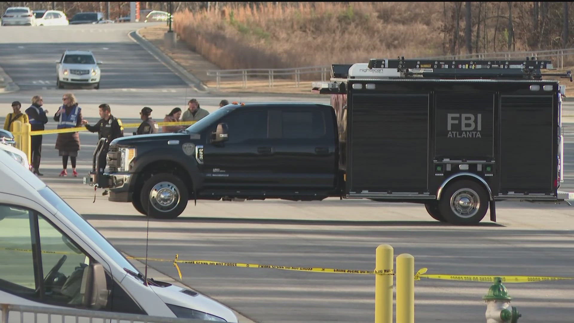 FBI executing search warrant at Fulton County elections office as they ...