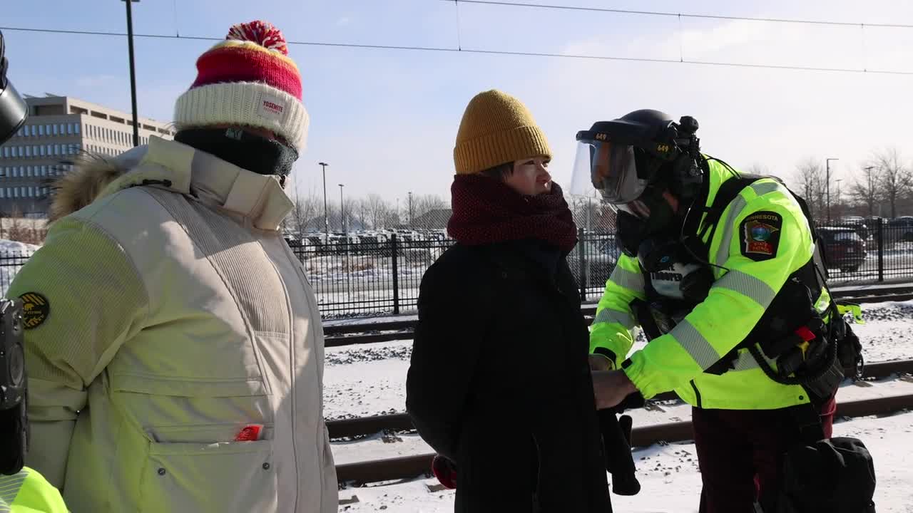 Minneapolis protest kept ICE from going to work: arrests made