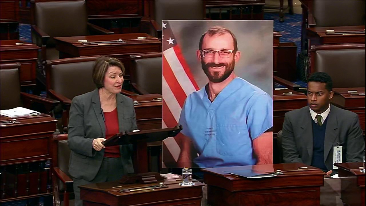 Amy Kloubuchar: 'Both Renee and Alex should be alive today'