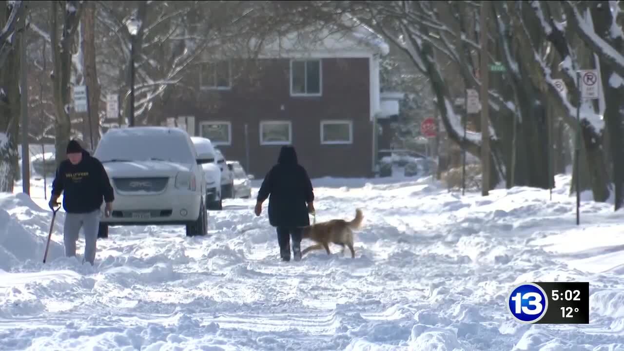 Toledo area sidewalk snow clearing laws remain unenforced as residents ...