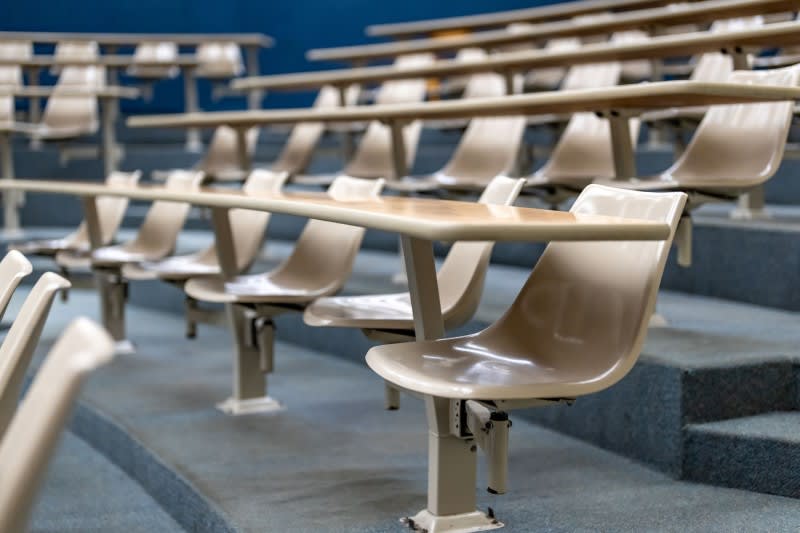 Ghost students are stealing billions in college aid