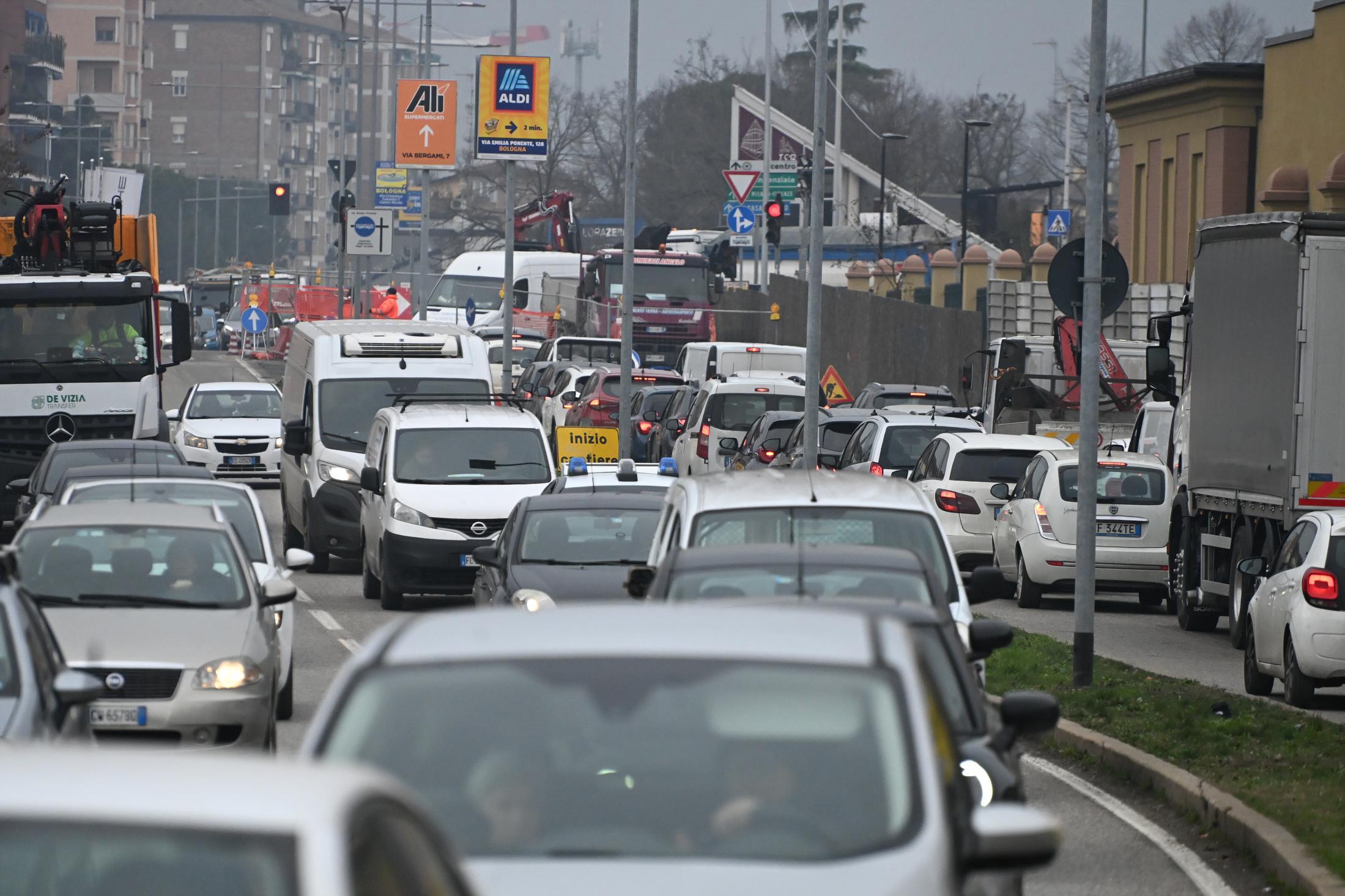 Cantieri del tram e traffico a Bologna, cosa cambia all’ospedale ...