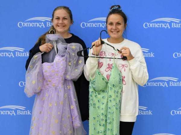 Comerica Bank prom dress drive returns with 7 DFW drop-off spots in 2026