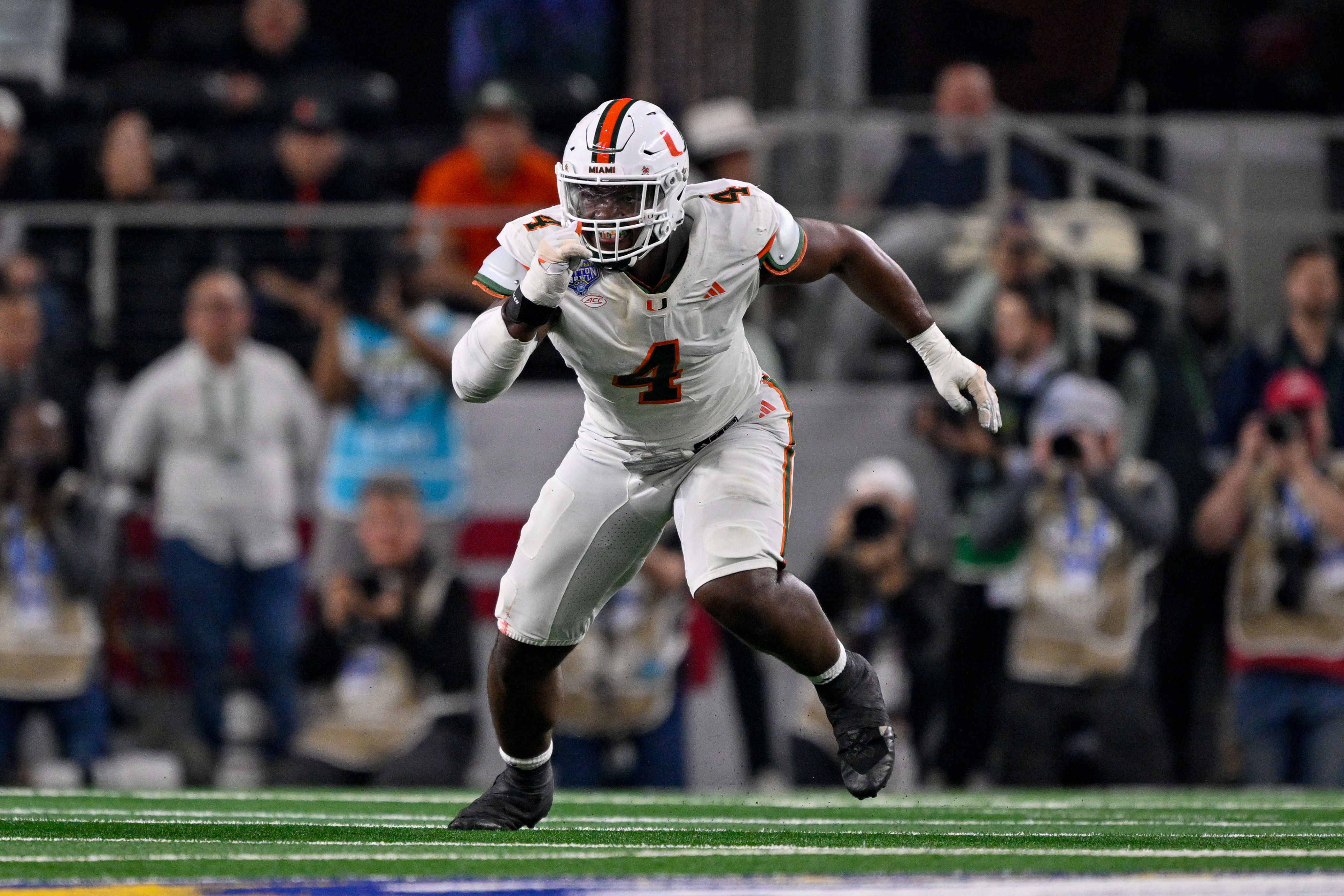 Miami Hurricanes star Rueben Bain Jr. wins 2025 Ted Hendricks Award