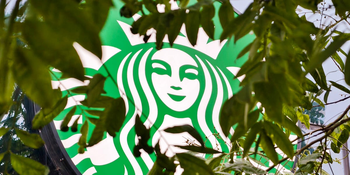 Starbucks’ most viral secret menu drink doesn’t even have coffee