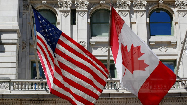 Nearly half of Quebecers would not volunteer to defend Canada against a ...