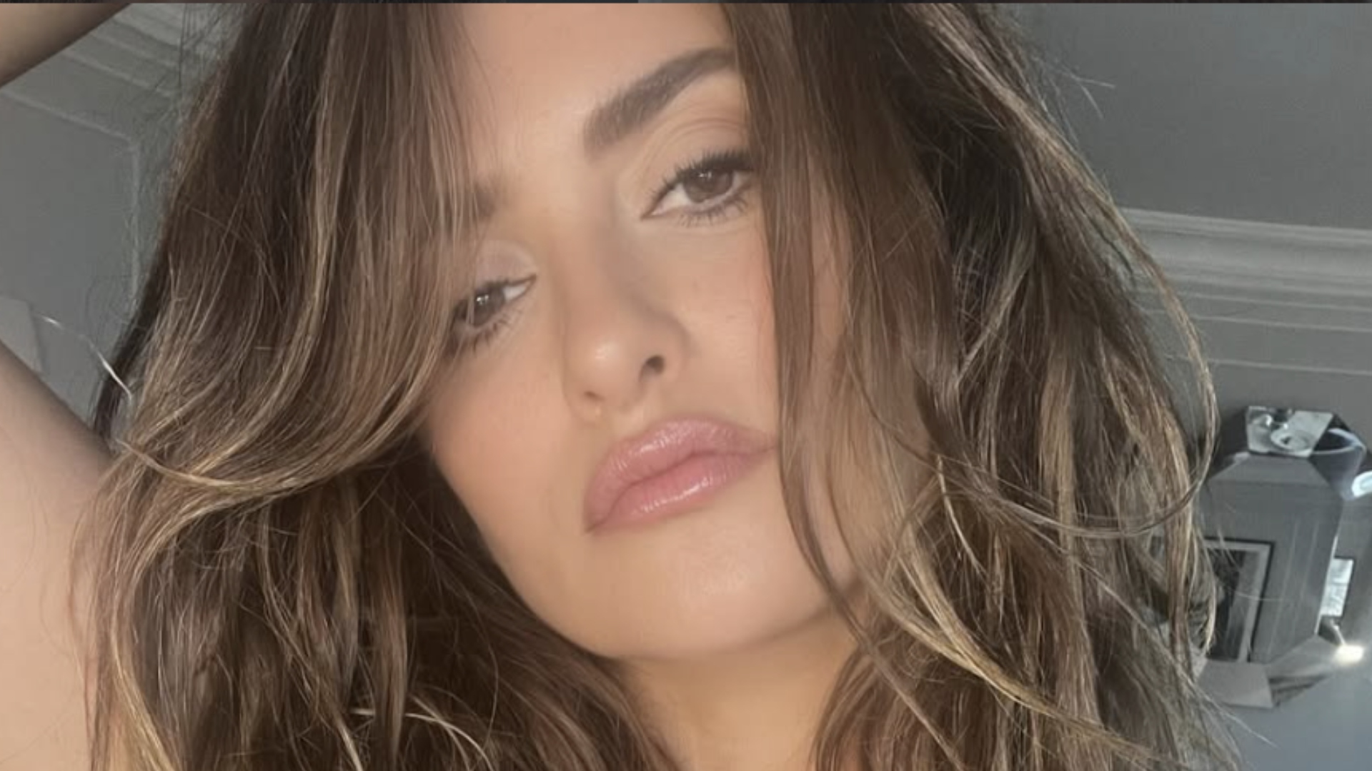 At 51, Penélope Cruz surprises with a short haircut