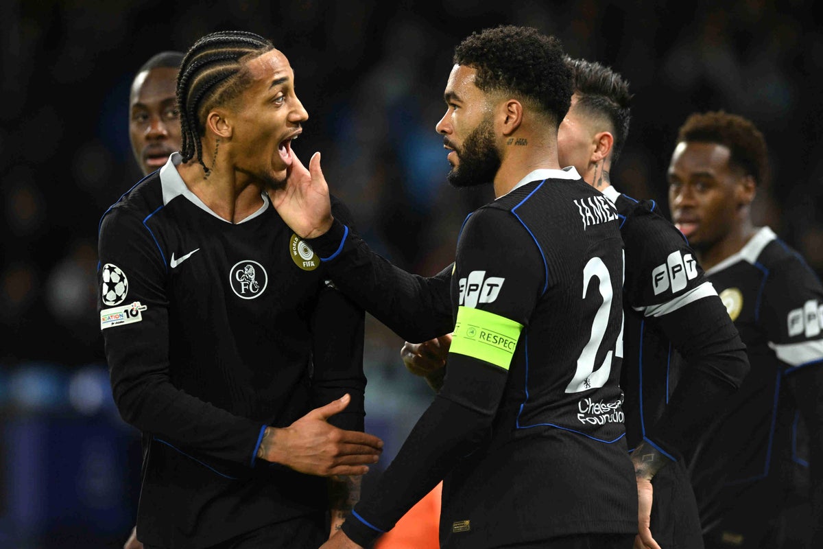 Chelsea seal top eight and dump Napoli out of Champions League