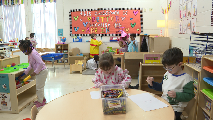 School leaders react to new bill that limits screen time for Pre-K students