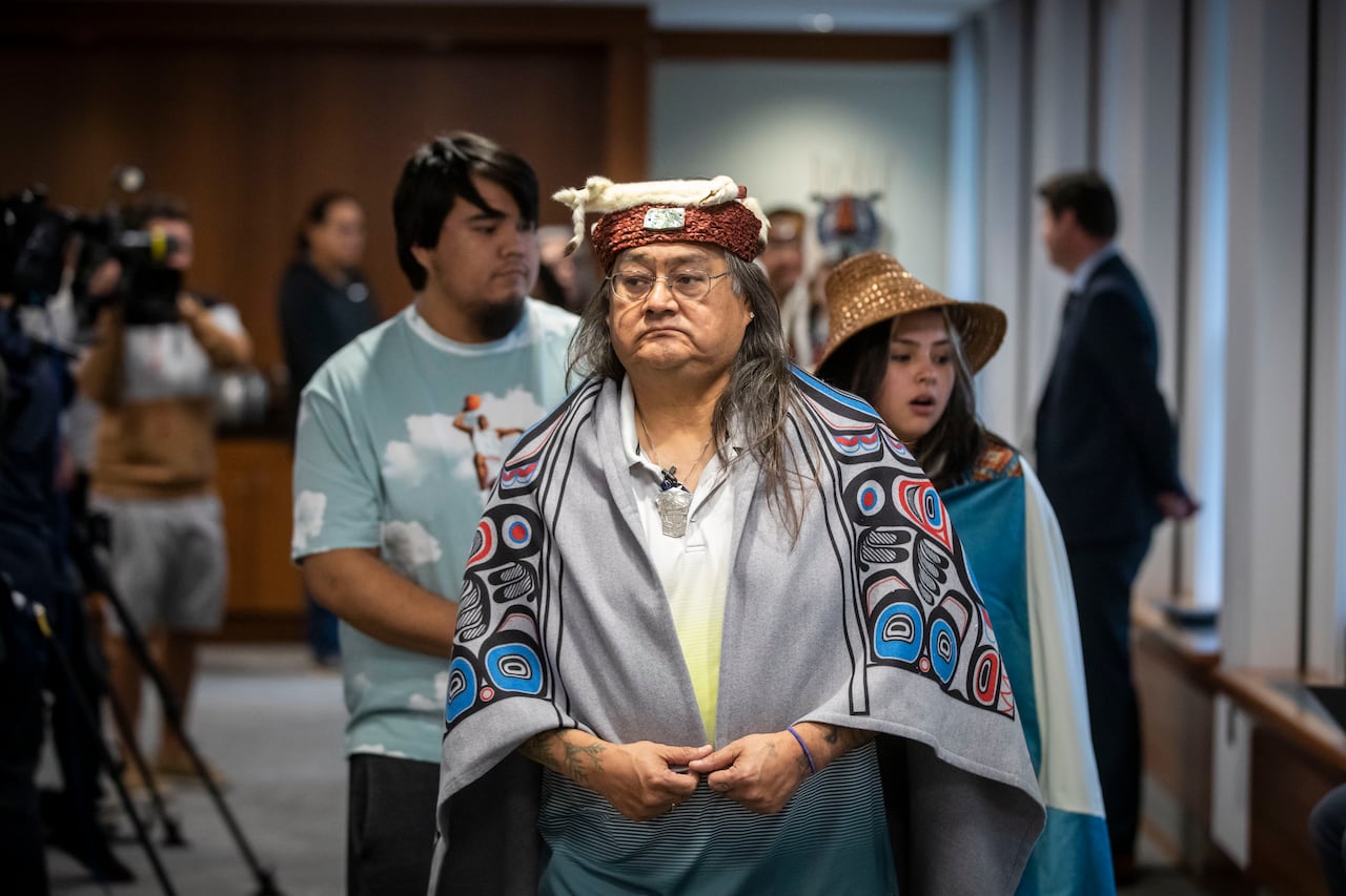 Ex-judge to decide if VPD officers should apologize face-to-face to ...