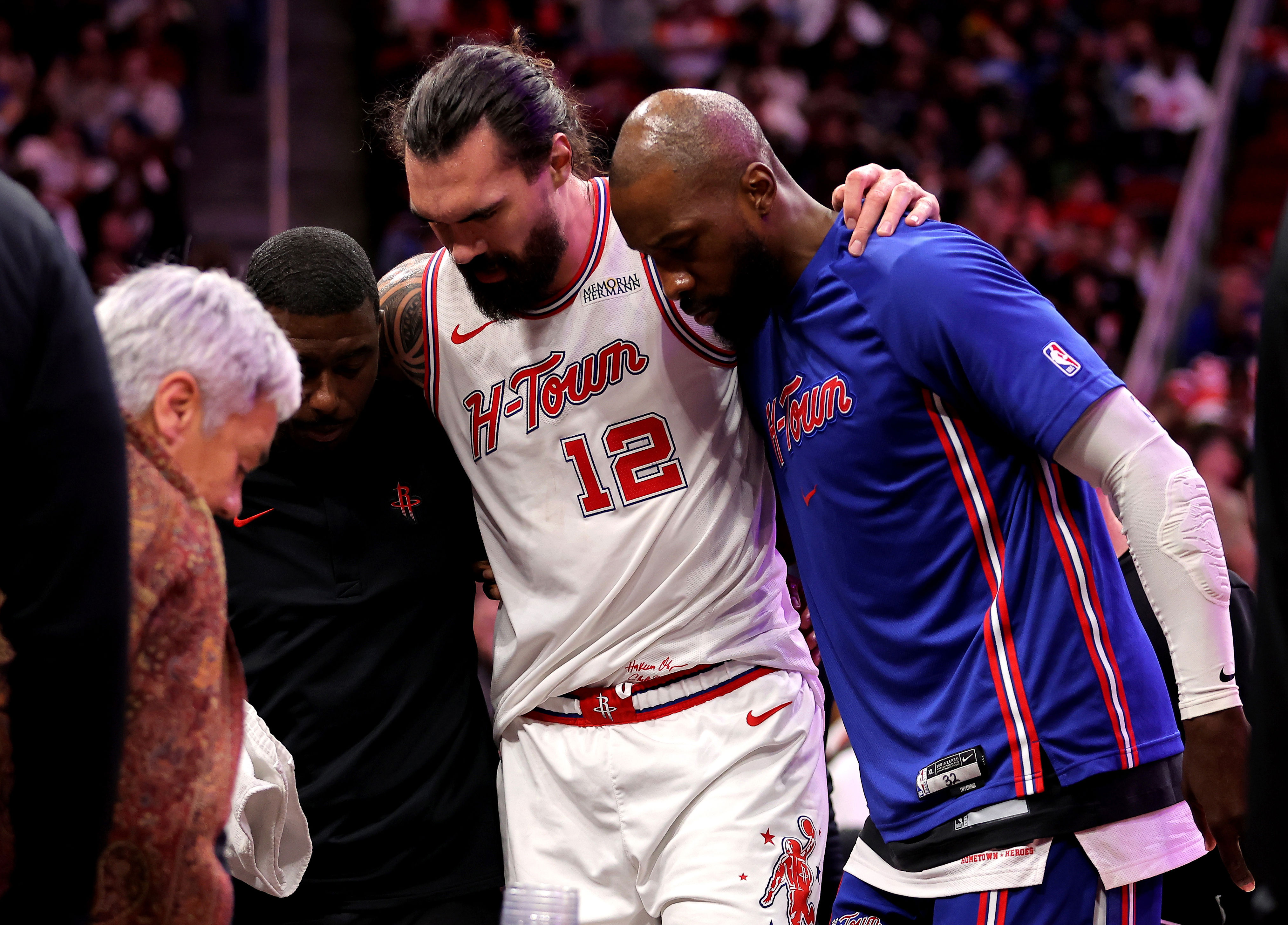 Rockets’ Steven Adams out for the season