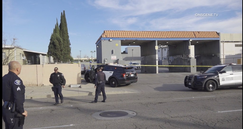 Man suffers fatal injuries at Santa Ana car wash