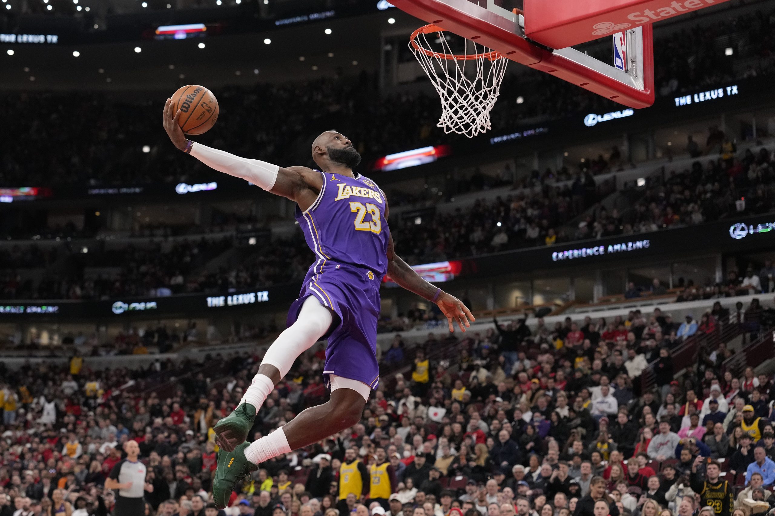 BetMGM bonus code FOXSPORTS provides $1500 first bet cover on NBA and ...