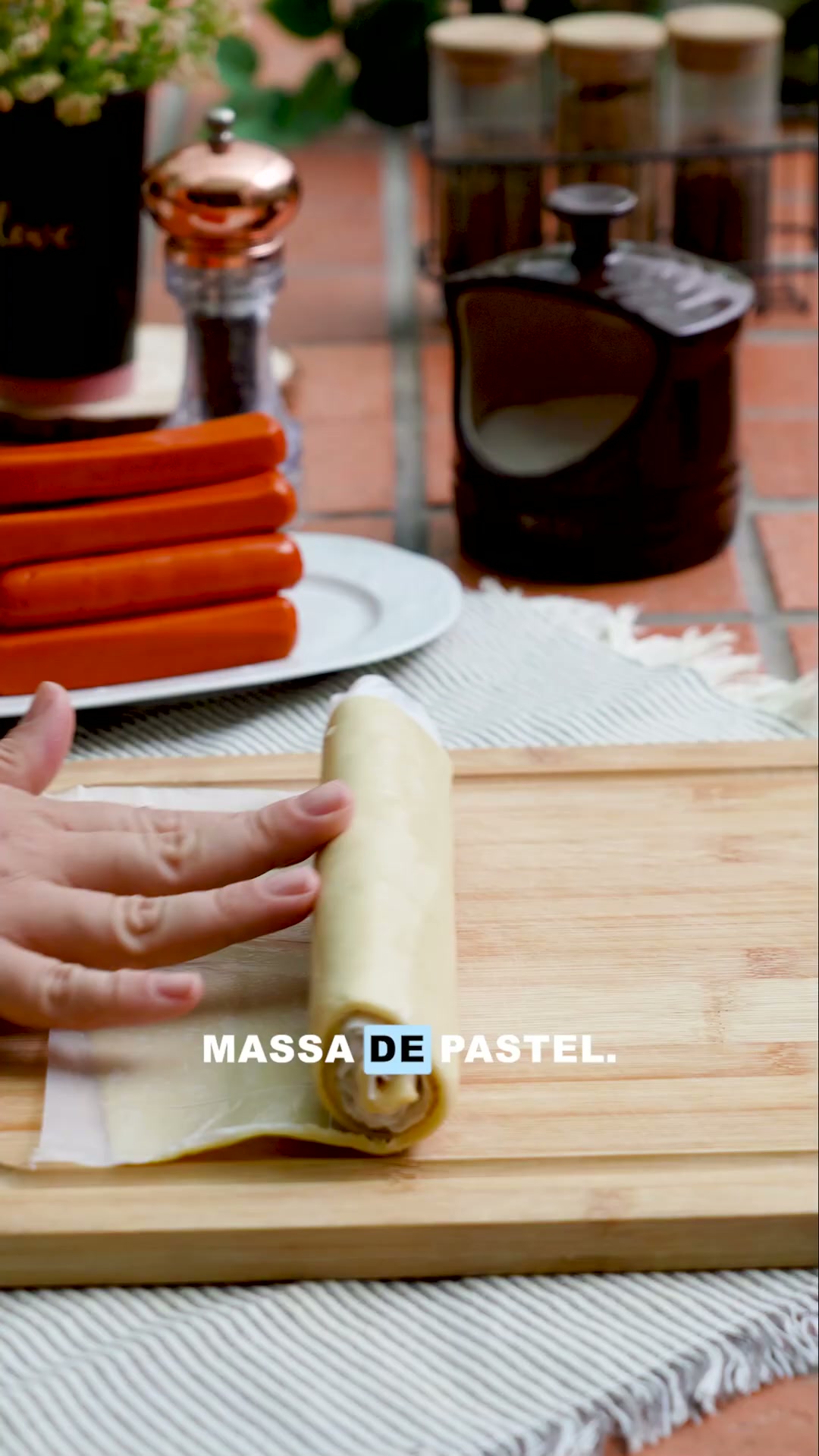 Fiz com massa de pastel! Delicioso e rende muito!