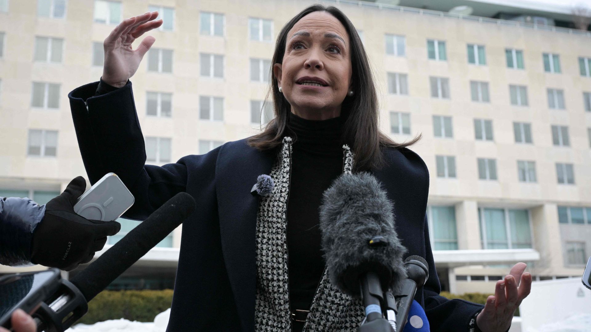 Venezuela: María Corina Machado stellt Vertrauenswürdigkeit von Delcy ...