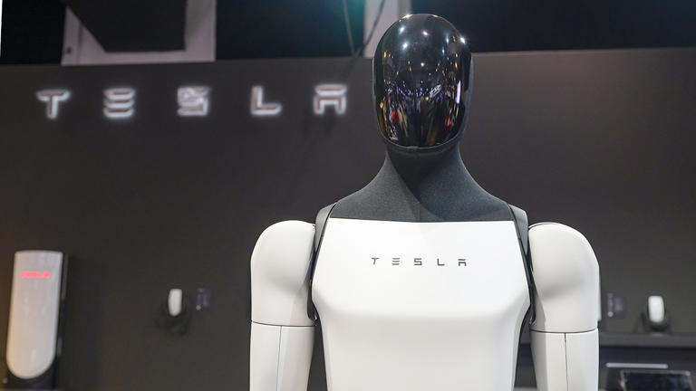 Tesla ends production of Model S and Model X vehicles, will focus on ...