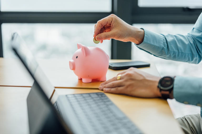 7 habits rich people swear by to build and maintain wealth