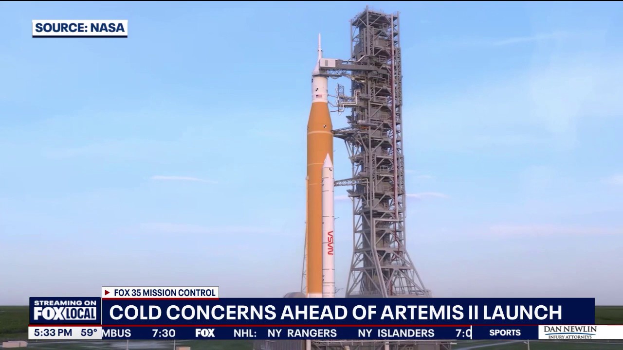 Challenger disaster remembered as Artemis II sits on launch pad