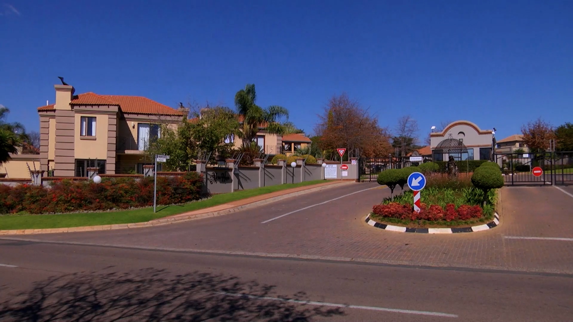 How agency models impact the final sale price (2 of 2)