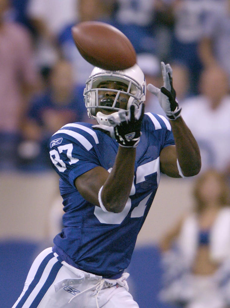 Colts Reggie Wayne, Frank Gore not elected to Pro Football Hall of Fame