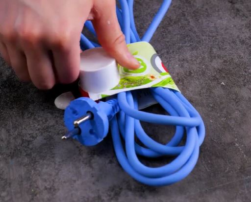 Crafty life hacks for everyday tasks