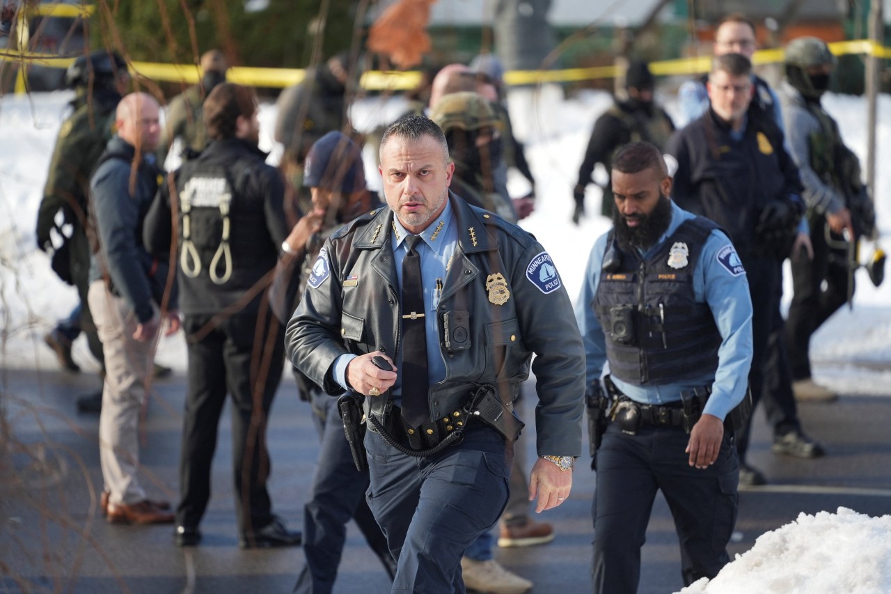 For Minneapolis police chief, a federal crisis and a fight for local trust