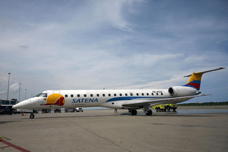 Plane crash in Colombia leaves 15 dead, including congressman