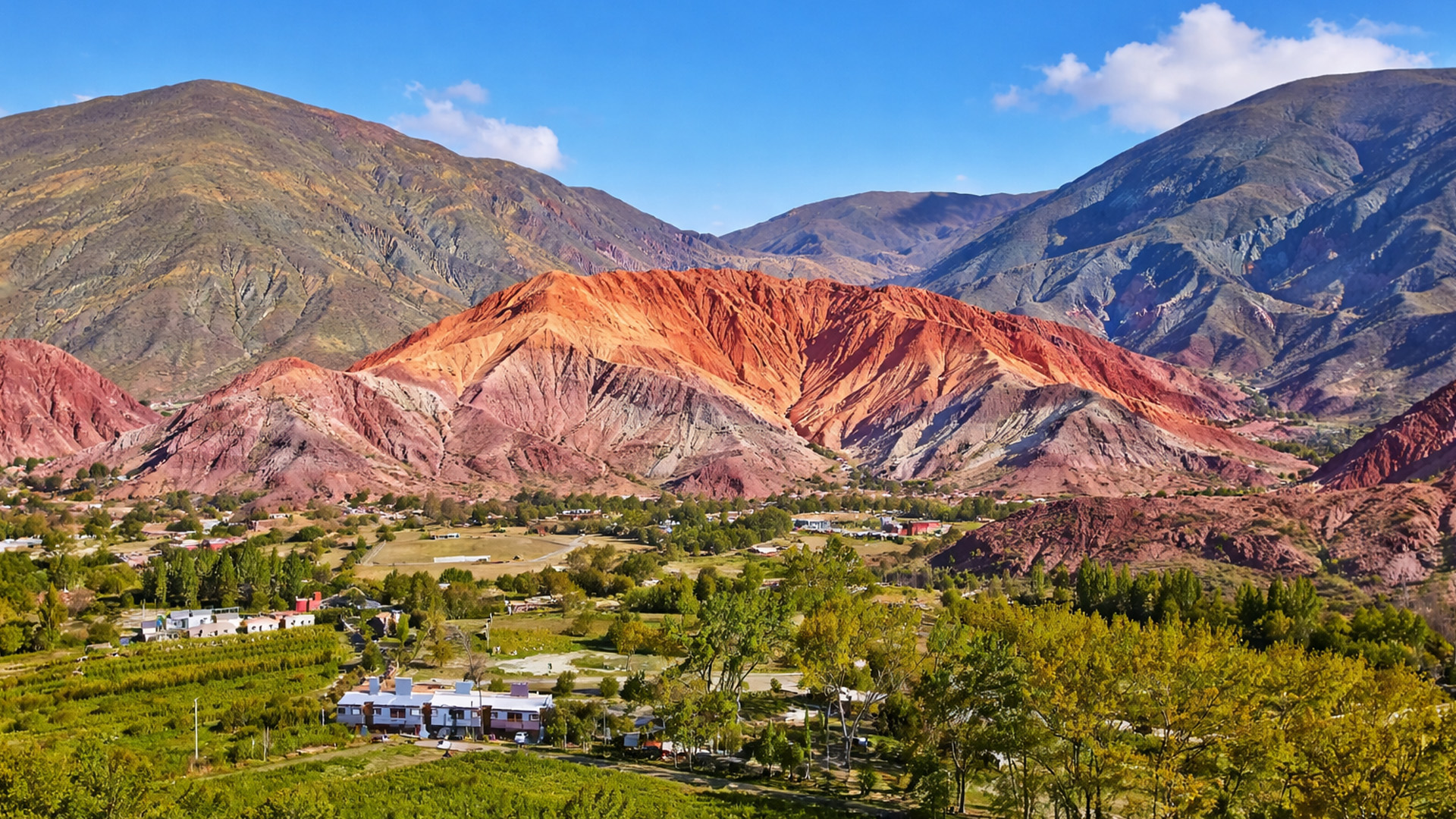 Why is Purmamarca famous for its colorful mountains?