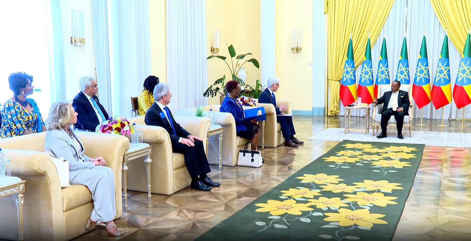 President Taye Atske Selassie receives Rotary International president